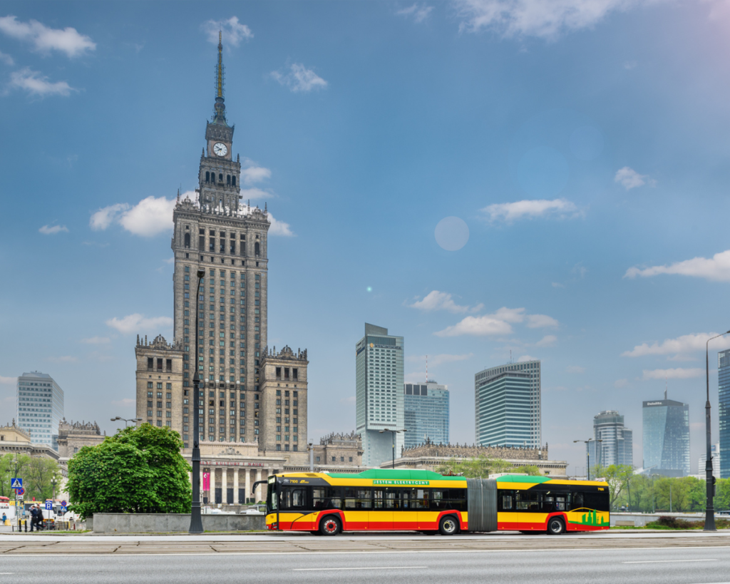 Warszawa - największa autobusowa flota Europy - SOLARIS