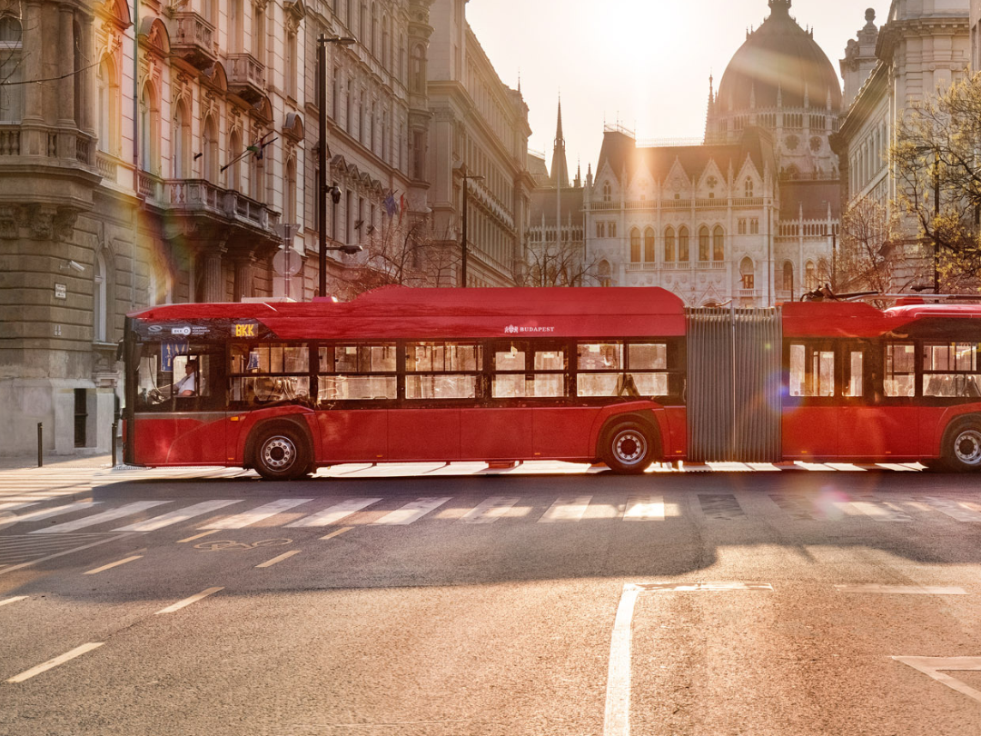 Solaris Trollino: touring Europe - SOLARIS